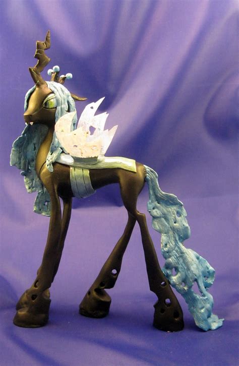 Queen Chrysalis — Weasyl