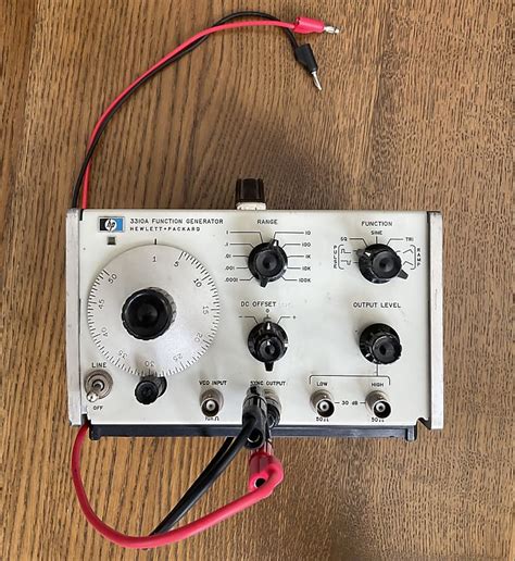 Hewlett Packard 3310a Function Generator Oscillator Reverb