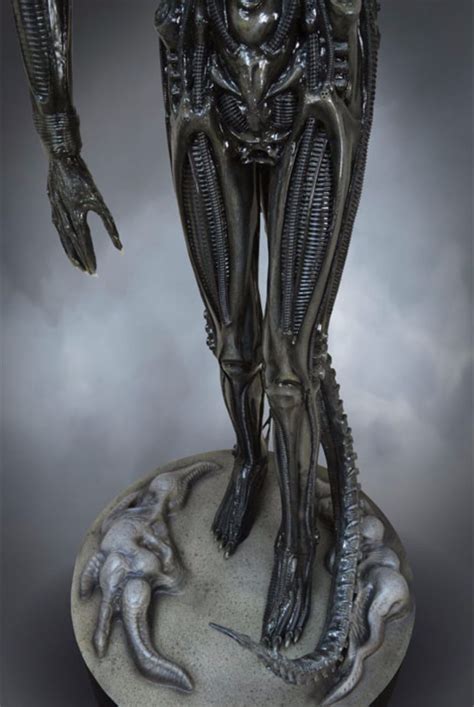 This Life Size Alien Xenomorph Statue Can Be Yours For 8k