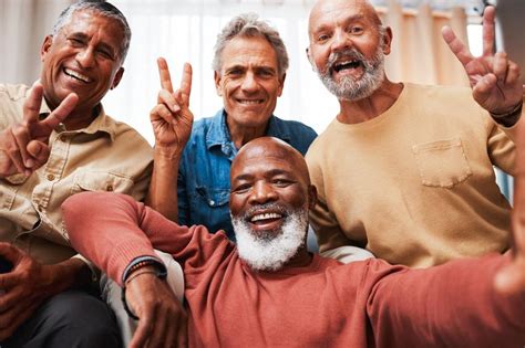 Stylish And Flattering Hairstyles For Older Men Lovetoknow