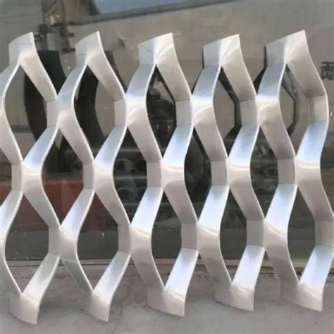 Diamond Pattern Aluminum Expanded Metal Mesh For Facade Cladding Expanded Metal And Expanded