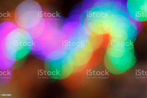 다채로운 추상적인 원형 Bokeh 밤 도시 배경에 대 한 거리의 빛을 흐리게 그래픽 디자인 및 웹사이트 템플릿 아이디어 컨셉 디자인입니다 기업 재무와 산업에 대한 스톡 사진