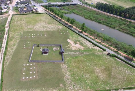 면적 3000평에 수십 채 건물 터… ‘김유신 저택의 비밀[이한상의 비밀의 열쇠]