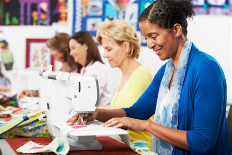 15 Places You Can Find Sewing Classes Online And In Person
