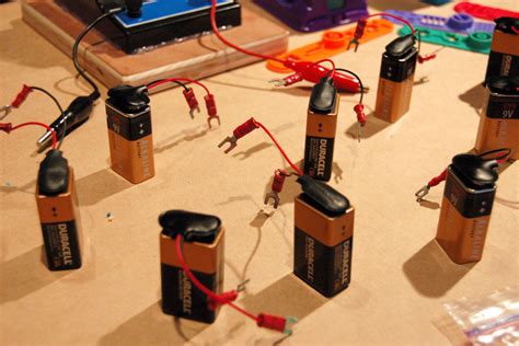 Tinkering Project Squishy Circuits Exploratorium