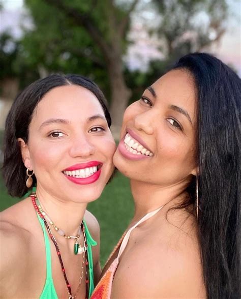 Jurnee And Jazz Smolletts Twin Like Laugh Stuns Fans