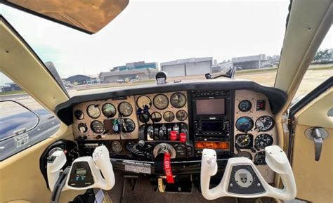 Avião Beechcraft Baron Be55 Ano 1973 4521 Ht