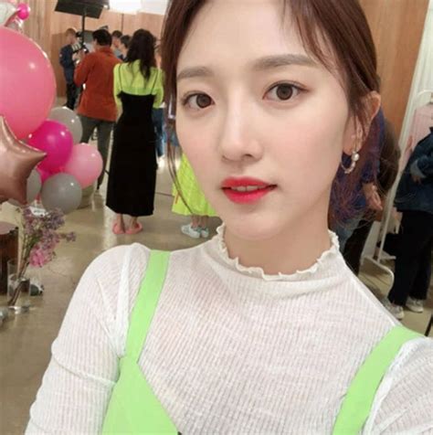 부자 남편 만나라”는 아빠 유언 때문에 이상형이 재력가라는 이분