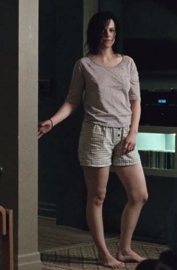 Emily Hampshire Feet Aznudefeet