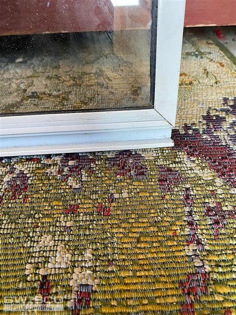 Storm Window Slide Latch