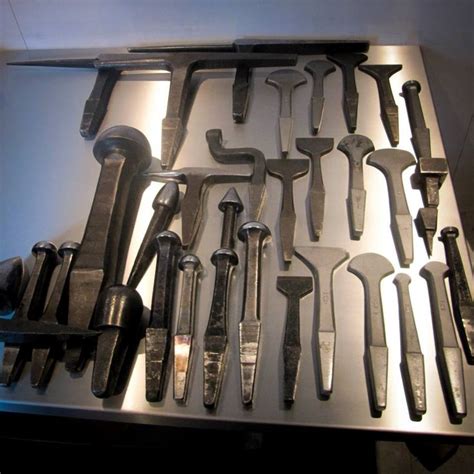 167 Best Blacksmithing Tools And Instructions Images On Pinterest