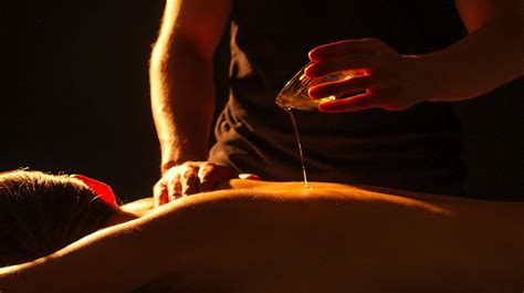 Services Adam Massage Therapy In Exeter At Massage And Wellbeing Clinic