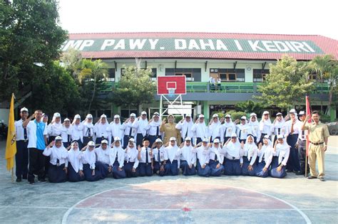 Smp Pawyatan Daha 1 Kediri Materi Soal