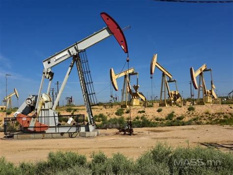 Сирийн хамгийн том нефть боловсруулах үйлдвэр зогсчээ