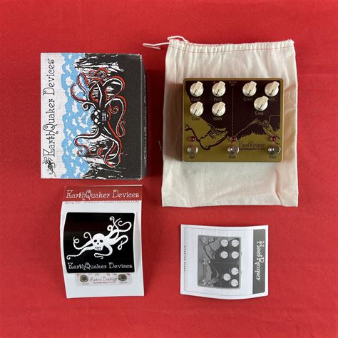 [used] Earthquaker Devices Hoof Reaper V2 Octave Fuzz Guitar Pedals For Any Genre