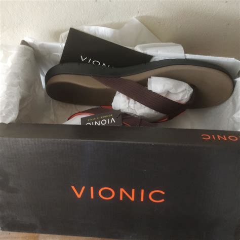 Vionic Mislander Flip Flop In Dark Brown 45eu The Bodyworks Clinic