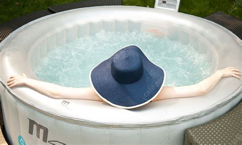 전원주택 타운하우스 인테리어로 활용가능한 이동식 홈스파 세탁기건조기 중고나라