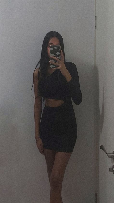 Mirror Selfie Lbd Outfit