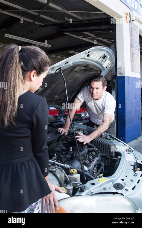 Mechanic Fixing Hi Res Stock Photography And Images Alamy