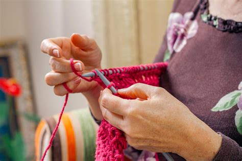 What Is Difference Between Weaving And Knitting Exploring And