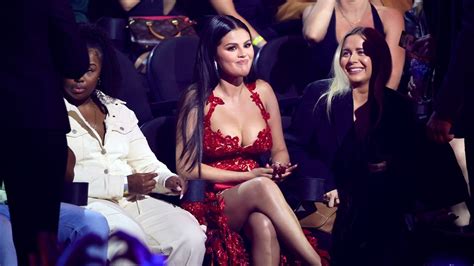 Selena Gomez Claps Back After Viral Face Reaction to Chris Brown at VMAs