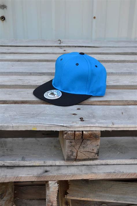 Structured Vs Unstructured Hats