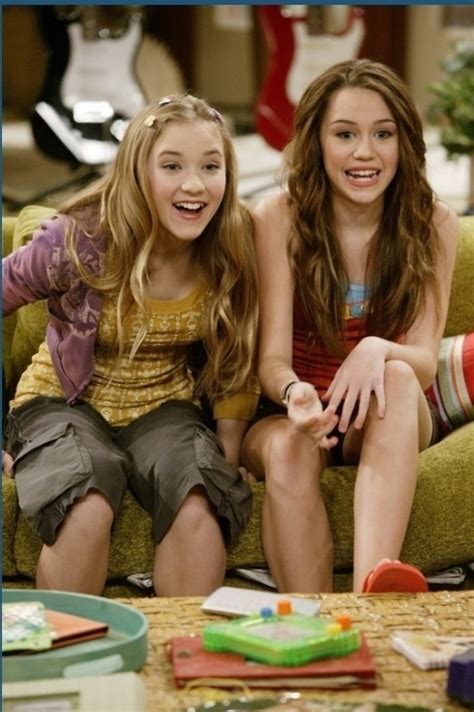 Image Hm Miley And Lily 9291597 486 731 Hannah Montana Wiki