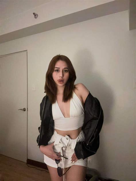 Christine Fox Filipino Escort In Manila