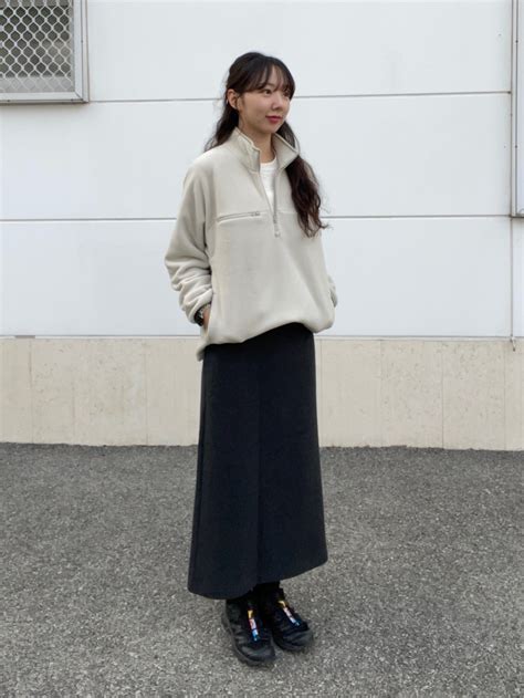 「스웨트셔츠긴팔、레이온블렌드스트라이프셔츠원피스긴팔」의 착용 스타일링 리스트 Uniqlo