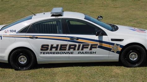 Ex Terrebonne Sheriffs Employee Charged With Having Sex With Inmate