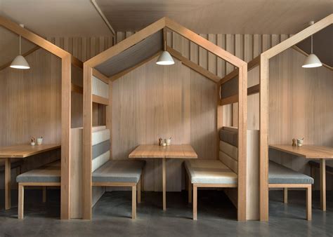 Modern Restaurant Booth Interior Design