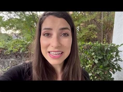 Lauren Bratchers Instagram Twitter And Facebook On Idcrawl