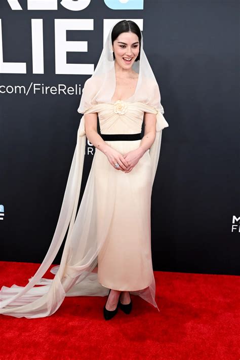 The 10 Best Grammys Red Carpet Looks Were The Nights Real Winners
