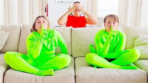 آدریانا شو جدید با داستان لباس جادویی پنهان