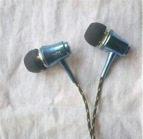 JBL Earphone At Rs Box JBL Earphones In Mumbai ID