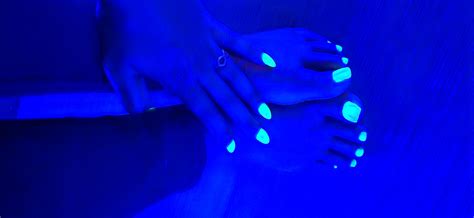 Would U Lick This Glow Feet Rverifiedfeet
