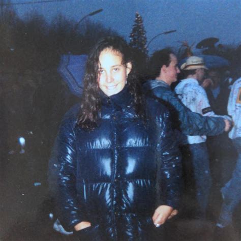 Shelley Davidow The Berlin Wall And An Impossible Love The Courier Mail