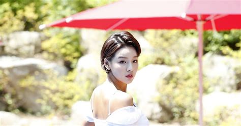 윤나겸 뒤돌아 보면 심쿵