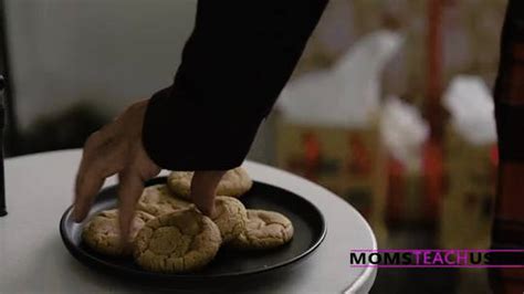 Mom Sis Let Me Drink Their Special Milk Scrolller