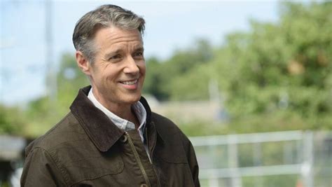 The Flash Brings In Kyle Secor Starburst Magazine