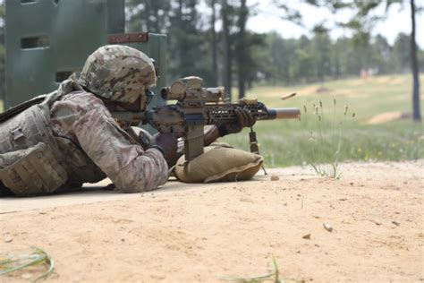 Xm7 The Us Armys Powerful New Standard Issue Rifle Can Break Through Xm7 The Us Armys Powerful New Standard Issue Rifle Can Break Through