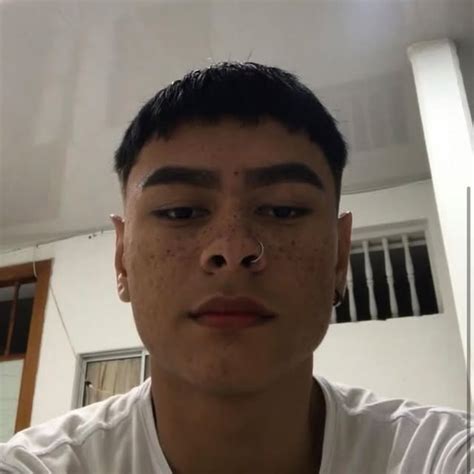 Alejandro Serna Sernaup • Threads Say More