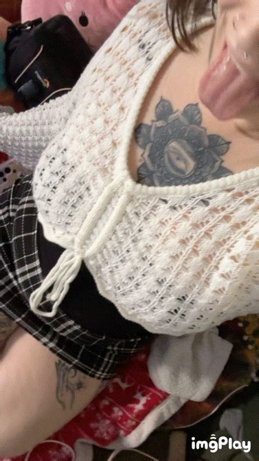 I Know Youre Curious 👀 Rslinkybabes