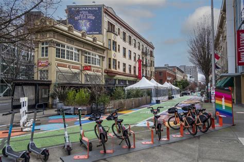Biking The Official Guide To Portland
