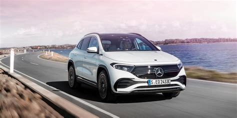 Mercedes Unveils Electric Compact Crossover News