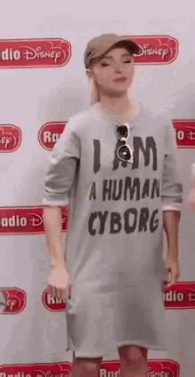 Dove Cameron Hot Gif GIFs Tenor