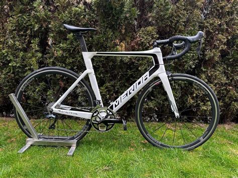 Merida Reacto L 56 Z Ultegra 8000 Opremo