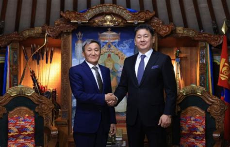 Олон Улсын Эрүүгийн Шүүхийн шүүгч Д Эрдэнэбалсүрэнд Ерөнхийлөгч баяр хүргэлээ