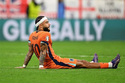 Domper Voor Nederland Vroege Blessure Memphis Depay Betekent Nieuwe