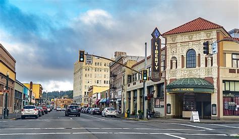 10 Old World Towns To Visit In Oregon